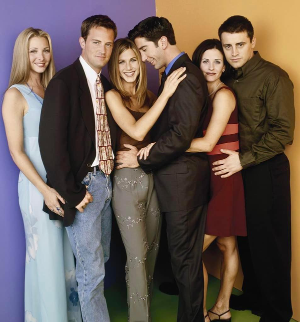 Matthew Perry Funeral Details, Friends Cast Attendance, And Loved Ones ...